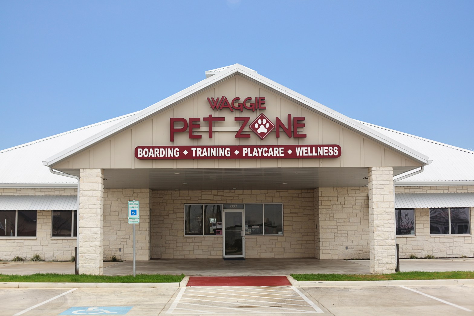 VIRTUAL TOUR – Waggie Pet Zone
